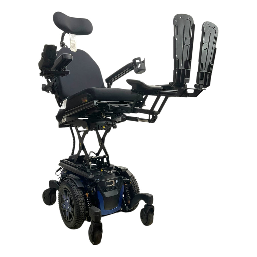 2023 Pride Mobility Quantum Q6 Edge 3 Stretto Power Chair | Seat Eleva ...